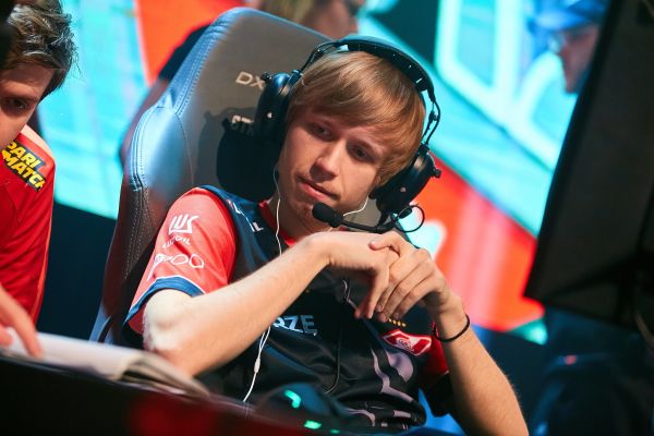HellRaisers заменила VANSKOR. Lil me alone сменил роль