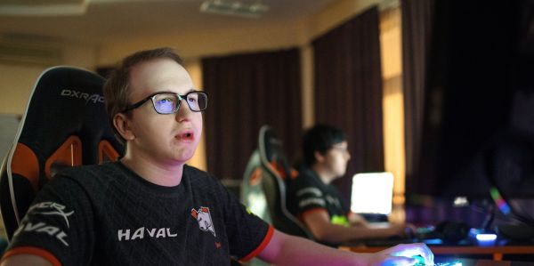 Save- провел почти сотню игр в матчмейкинге Dota 2 за неделю