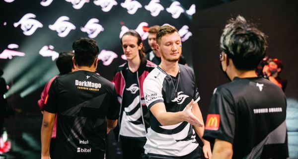 Faker: «В топ-4 две команды из Last Chance, невероятно»