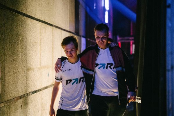 Pure возглавил европейский ладдер Dota 2