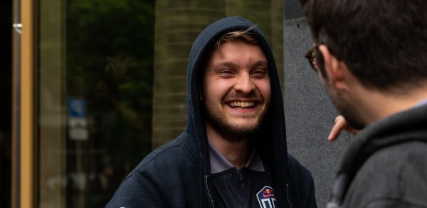 JerAx дал совет игрокам на Warlock в Dota 2