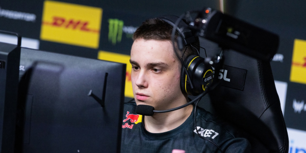 Larl: «Одну игру в день играть — это тильт. Просто скучно»