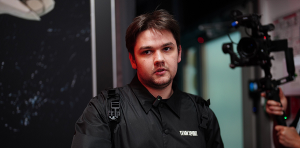 Yatoro составил список лучших керри-героев в патче 7.37d в Dota 2 Yatoro составил список лучших керри-героев в патче 7.37d в Dota 2
