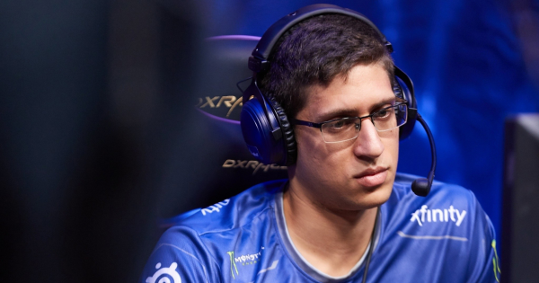 Fly достиг 13 000 MMR