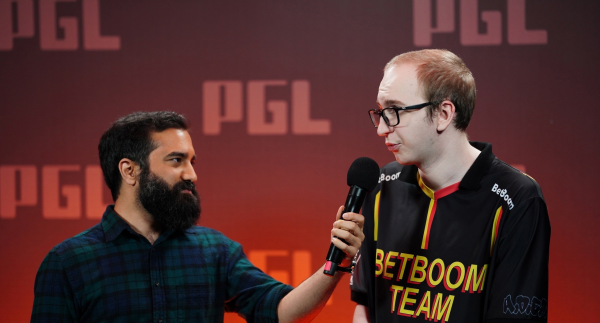 Save- назвал лучших героев на четвертую позицию в Dota 2