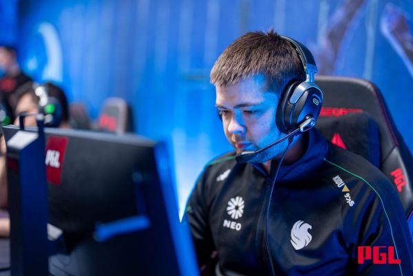 Malr1ne и Whitemon номинированы на титул игрока года по версии Esports ...