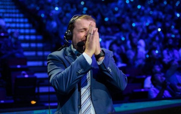 v1lat: «Если патч не выпустят сегодня, то надо выпускать 6 ноября, не ...